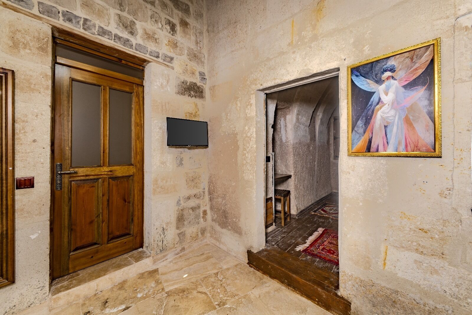 Quarto Standard | Sala de estar | Televisor LED de 100 cm com canais via satélite, televisor 