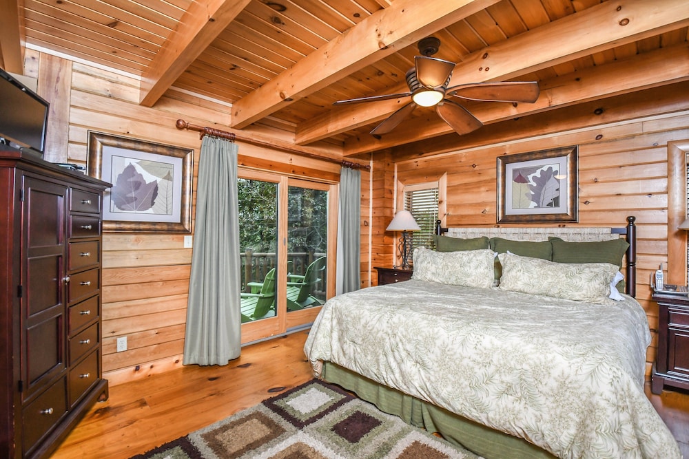 Highland's Heaven By Taylor Made Deep Creek - Deep Creek Lake, MD