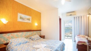 Quarto Deluxe, varanda, vista para a baía