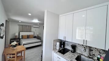 Estúdio, 1 quarto, varanda | 1 quarto