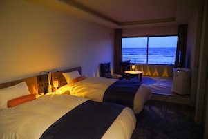 Apartamento Design em Condomínio Fechado, não fumadores (for 6 Adults and 2 Children) | 2 quartos, secretária, Wi-fi grátis, roupa de cama fornecida