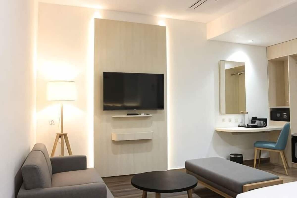 Televisor LED de 32 polegadas com canais por cabo, televisor