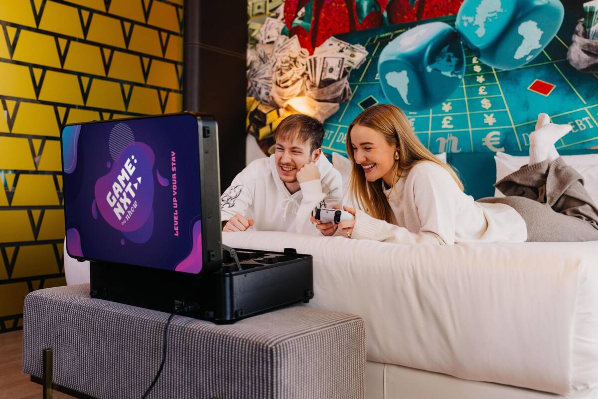 Quarto (nhow, Gaming) | Frigobar, cofres nos quartos, escrivaninha, quartos à prova de som