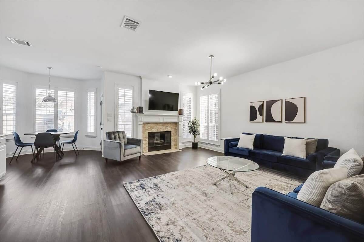 Luxury Home W Hot Tub Near Dfw Airport - Grapevine, TX