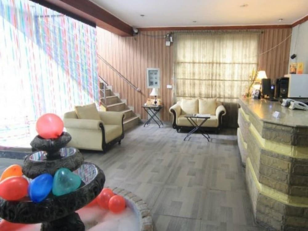 Safari Hotel Mall Road - Lahore