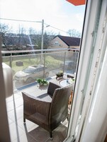 Apartamento (One Bedroom apartment) | Sacada