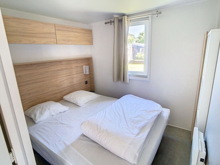 Modern 2-bed Mobile Home, 200m From Beach, Pool, Wifi, Parking, Near Mont Saint-michel - Jullouville