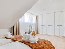 One-Bedroom Suite XL | Secretária, Wi-fi grátis, roupa de cama fornecida 