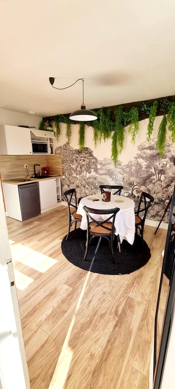 Homerez - Appartement Pour 4 Pers. Avec Jardin à Saint-cyr-au-mont-d'or - Craponne