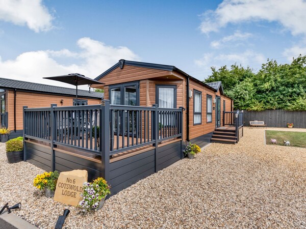 The Cotswold Holiday Lodge - Evesham
