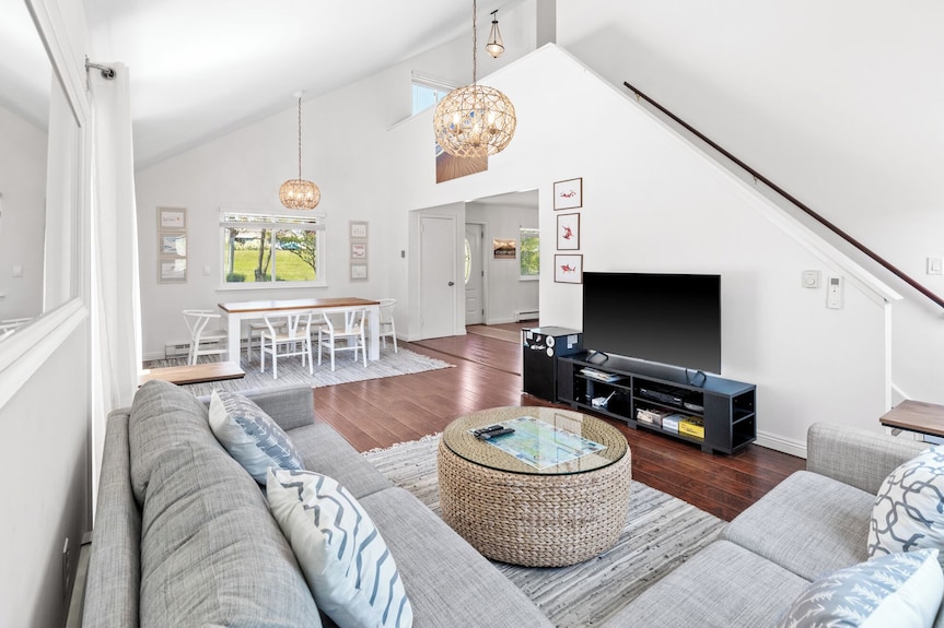 Center Of Town - Ideal For Beach, Golf & Tennis - モントーク, NY