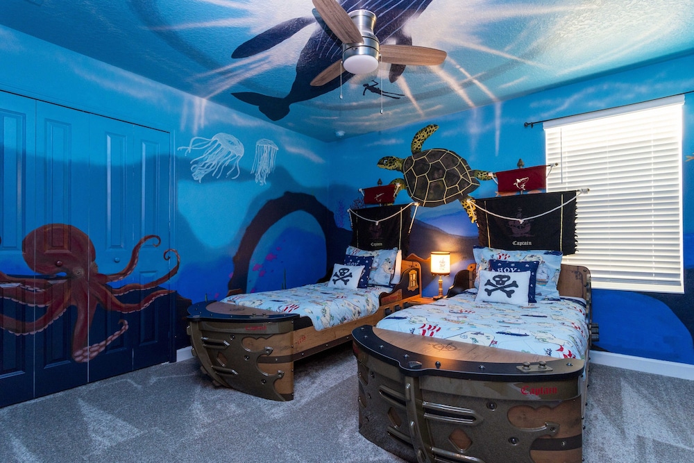Location! Lakefront, Pool/spa, Arcade, Themed Kidsrooms, Porch, Grill, Lazyriver - Lake Buena Vista, FL