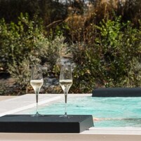 Bar à beira da piscina