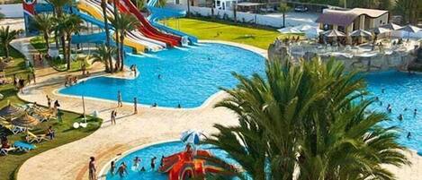 Piscina externa sazonal