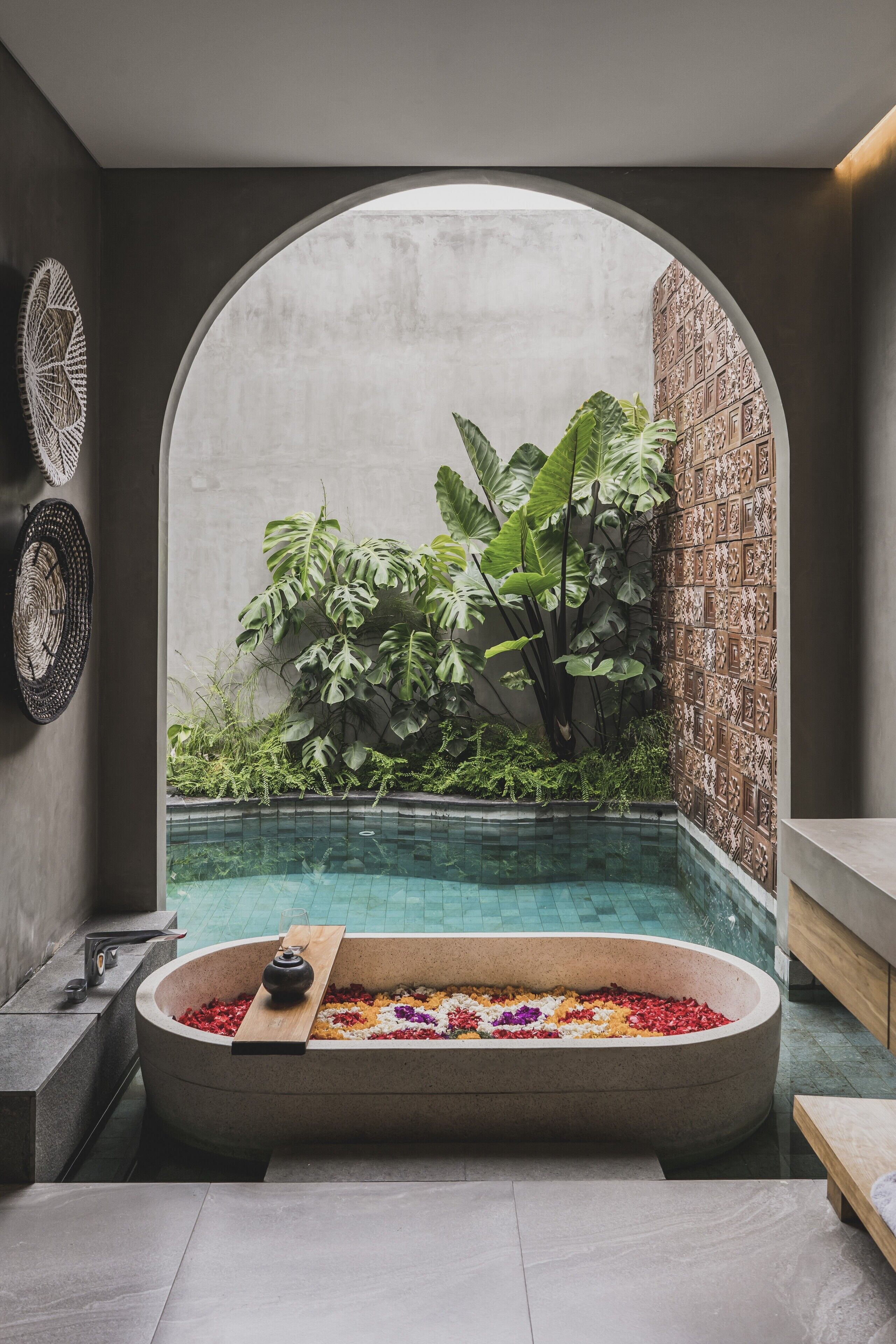 Vila standard, 1 quarto, piscina particular | Banheiro | Secador de cabelo, roupões de banho, chinelos, bidê