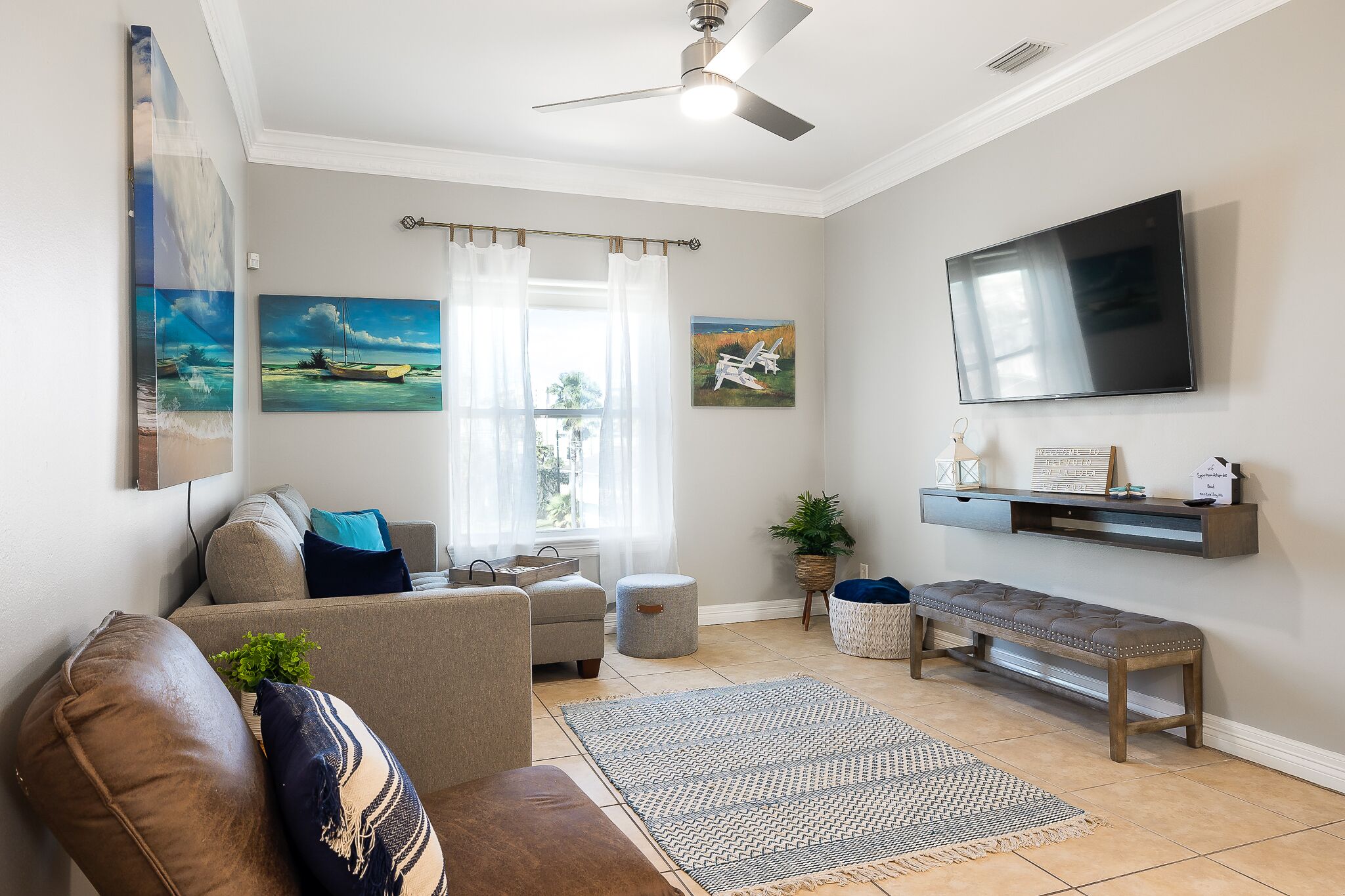 Chic Condo With Private Terrace & Community Pool! Steps To Beach! - South Padre Island, TX