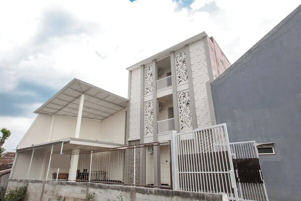 Cozy Residence Syariah Malang - Malang