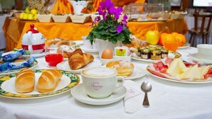 Buffet de pequeno-almoço