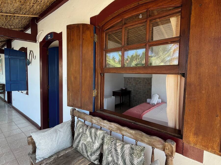 Suite Superior | Sala de estar | TV de ecrã plano