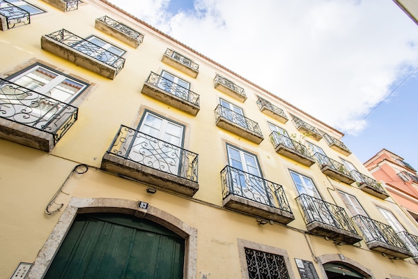 Lr Guest House - Lisbon