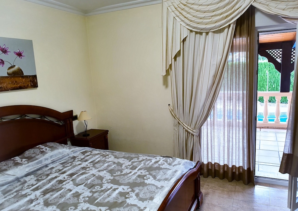 Villa Tres Palmeras Piscina Con Jacuzzi Cerca De Benidorm Y Albir - Benidorm