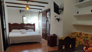 Suite-Estúdio Clássica | Ferro/tábua de engomar, Wi-fi grátis, roupa de cama fornecida 