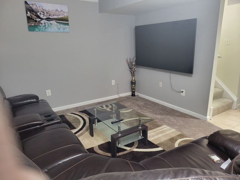 Clean, Spacious, And Cozy Basement Apartment For A Memorable Homeaway Experience - Woodbridge, VA