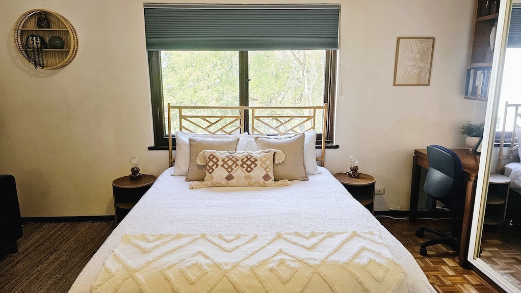 Earthy Mix M6 Studio Apartment Near Kings Park - Perth Zoo