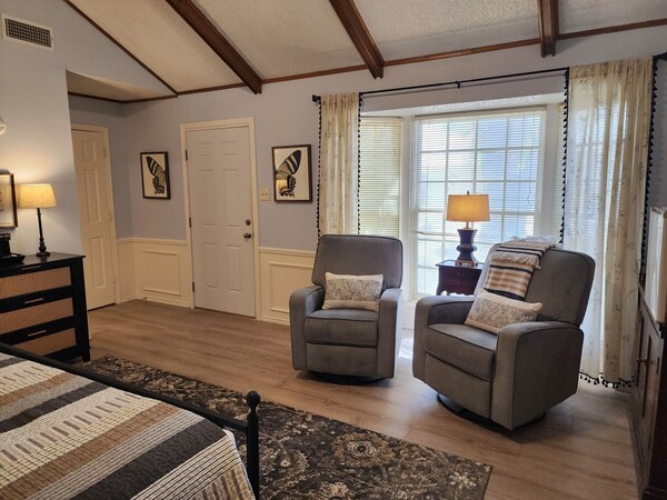 Butterfield Inn Main Street Cottages - Fort Davis, TX