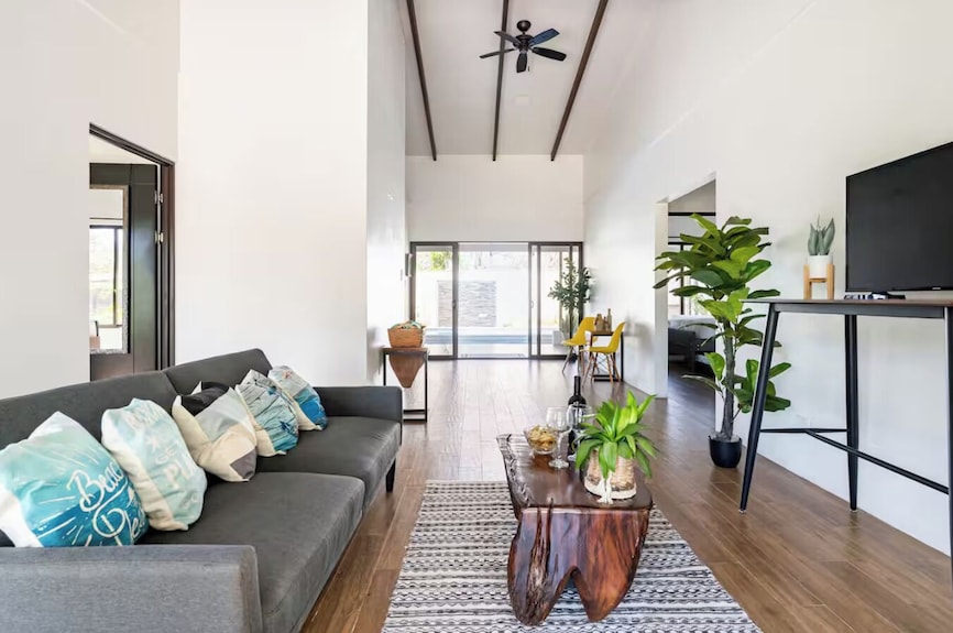 Natures Beauty: Near Rivers And National Parks In Bagaces Guanacaste. - Bagaces