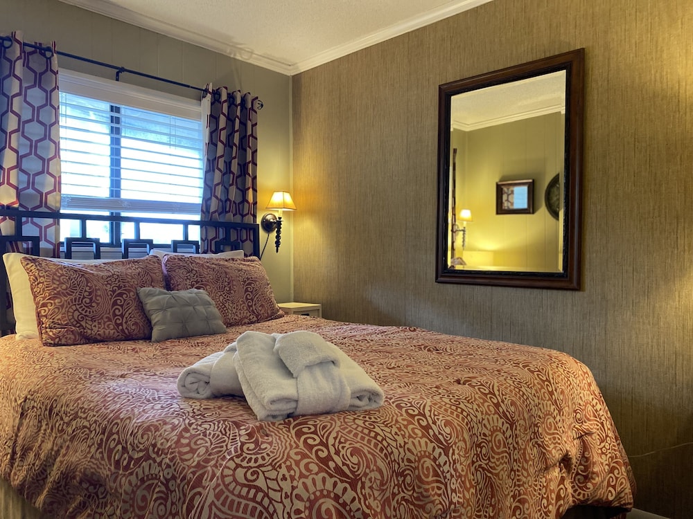 Resort View - Ocean Villas C206 Is Brought To You By Osrp - Hilton Head Island, SC