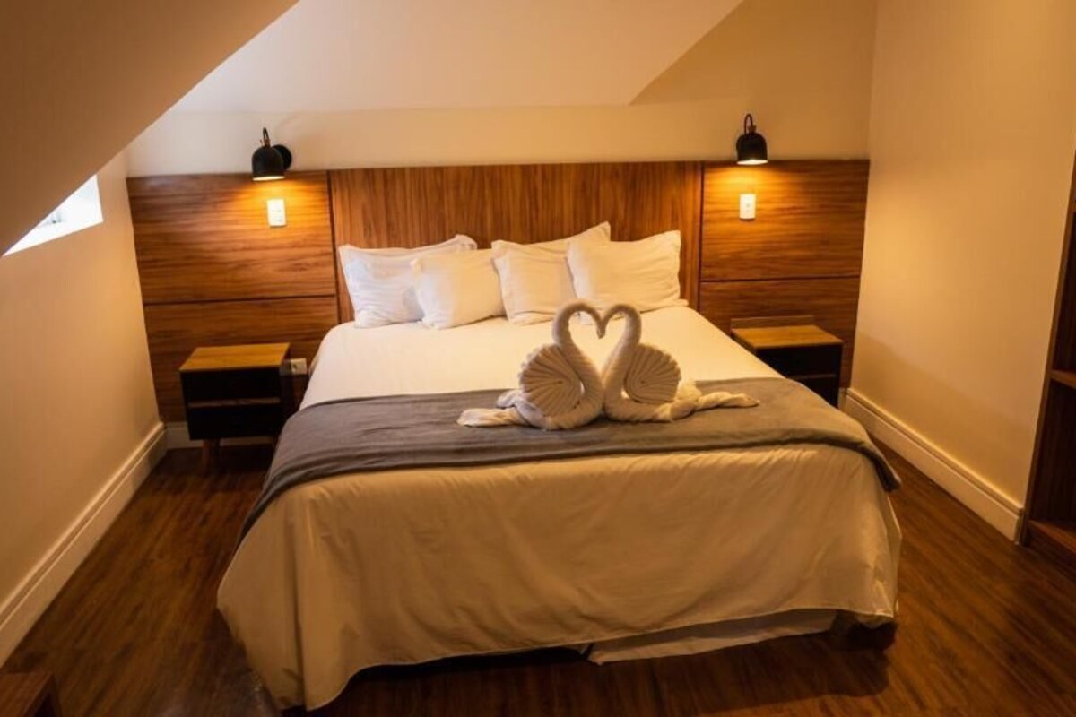 Minibar, Wi-fi grátis, roupa de cama fornecida 