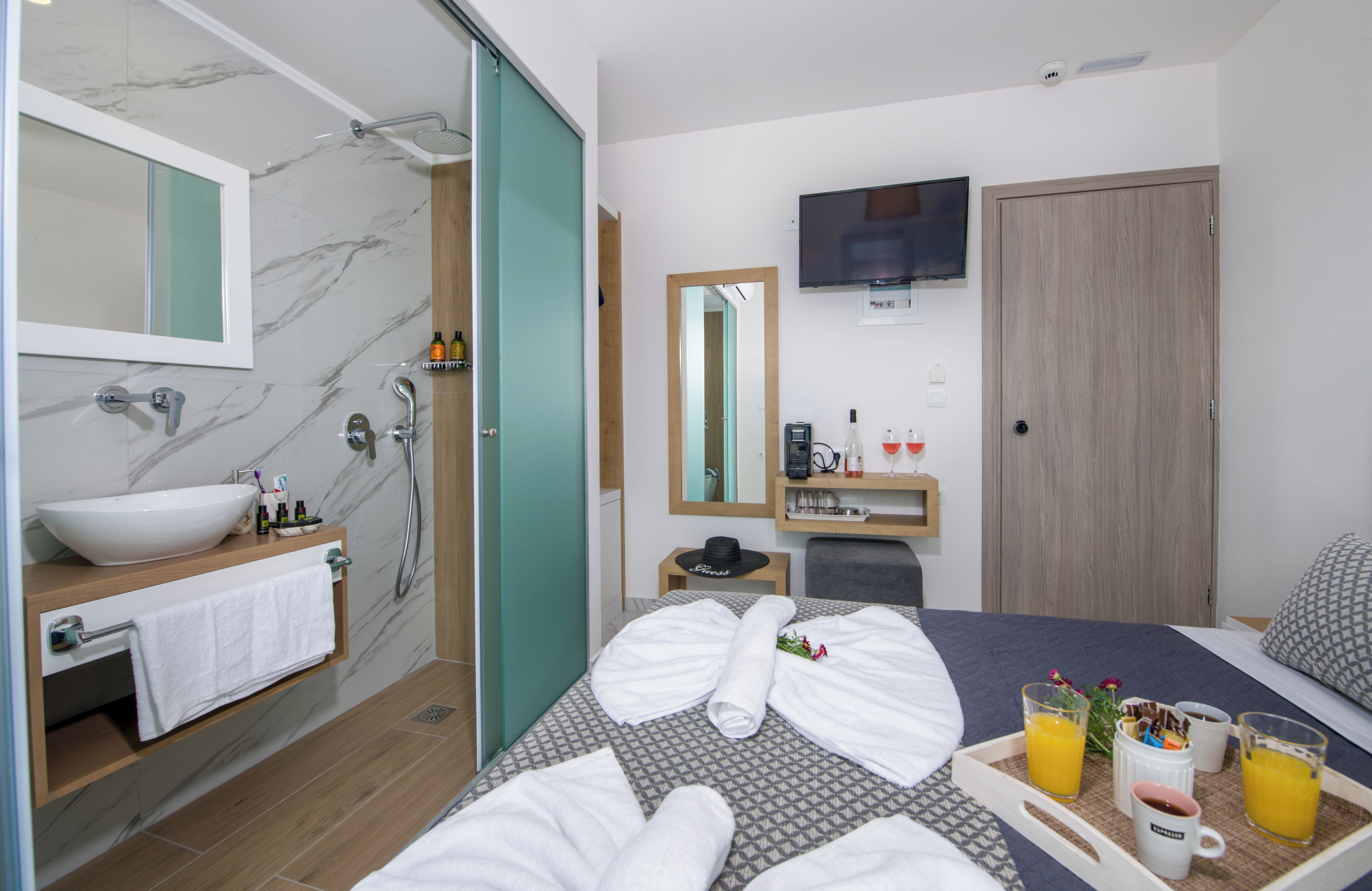 Quarto Individual Básico | Cofre no quarto, secretária adequada para computadores portáteis 