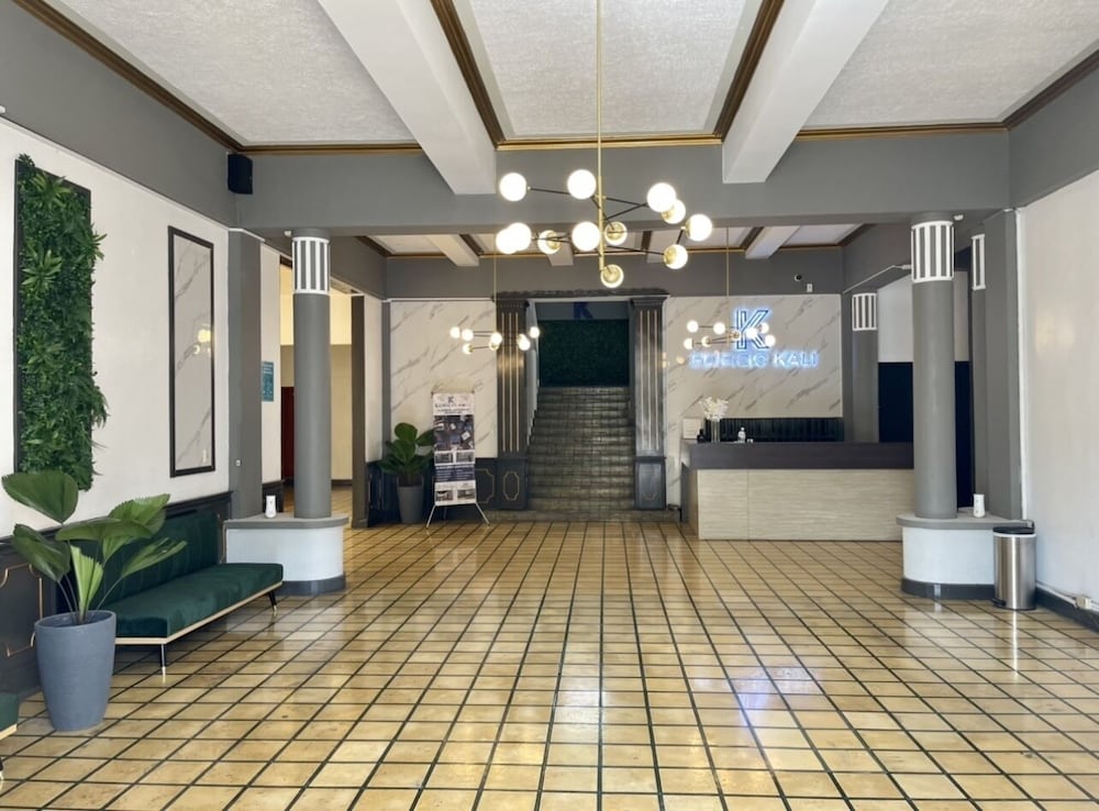 Kali Hotel - Santa Ana