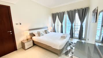 Apartamento | 1 quarto, cofre no quarto, com decoração personalizada