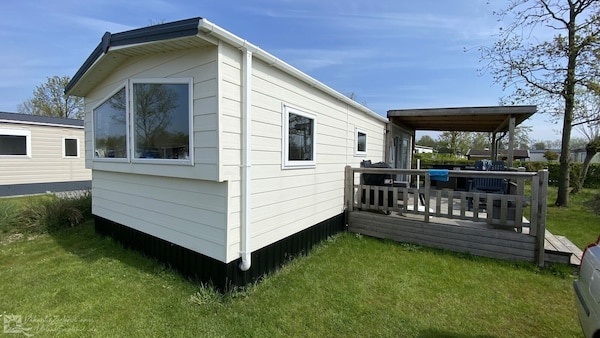 6-personen-ferienchalet In Einem Familienpark In Renesse - Burgh-Haamstede