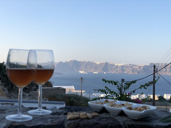 Marann Cave - Santorini