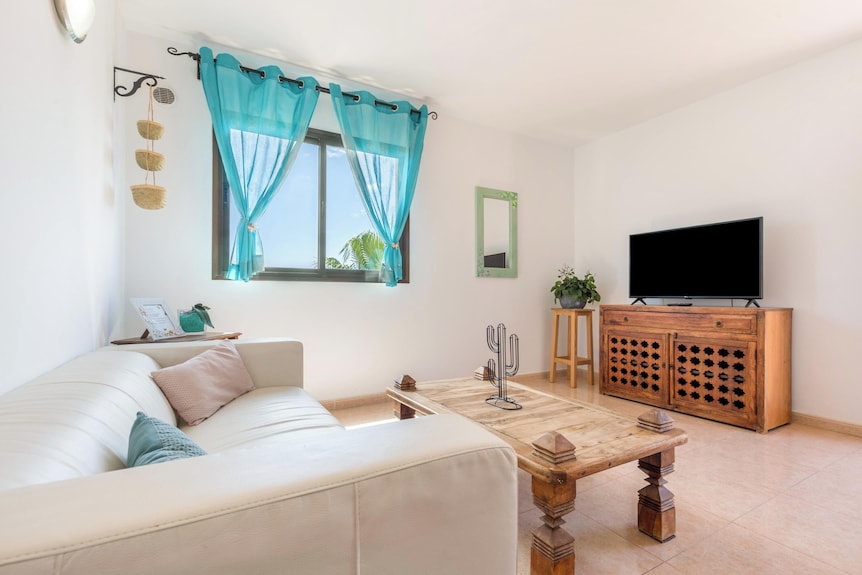 Apartamento "Fuerteventura Harmony" Con Vistas A La Montaña, Terraza, Piscina Compartida Y Wi-fi - Corralejo