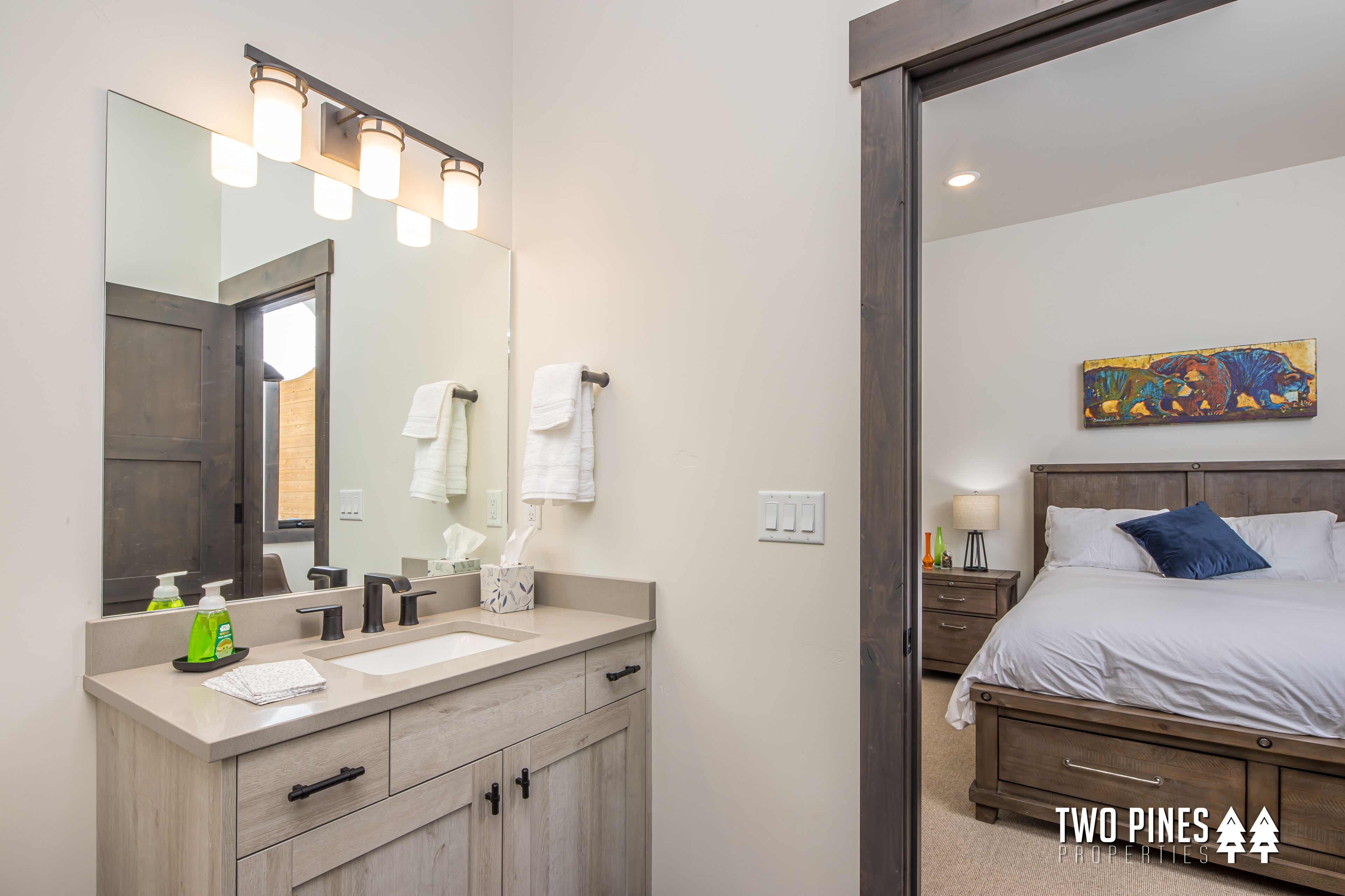 Penthouse 4br | Lone Peak Views, Pool, Hot Tub & Across From Big Sky Resort - Big Sky, MT
