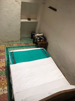 Quarto Duplo Standard | Wi-fi grátis, roupa de cama fornecida 