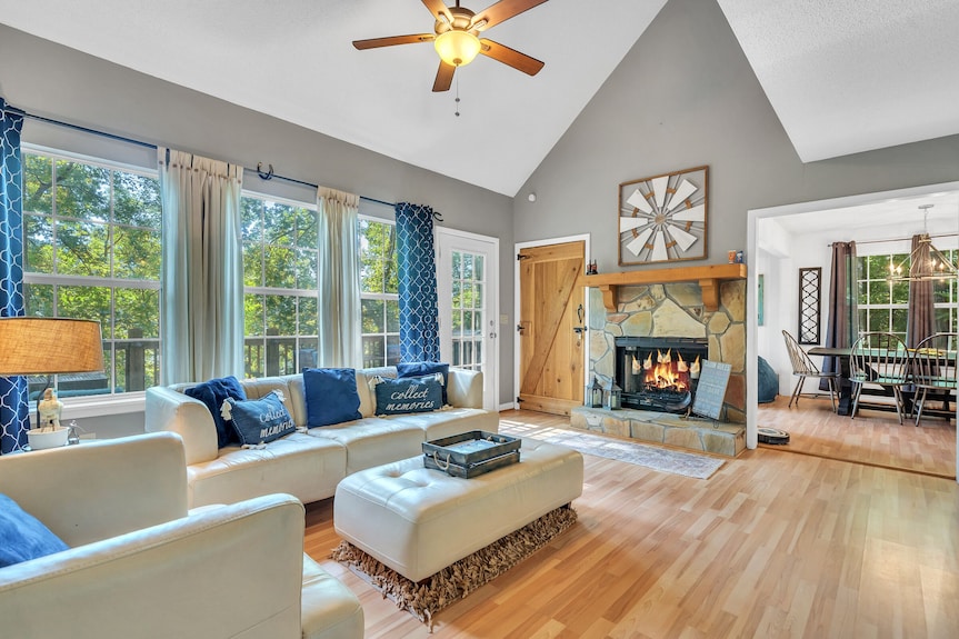 Orion's Retreat A Charming Cottage Nestled By The Scenic Shores Of Lake Sinclair - Milledgeville, GA