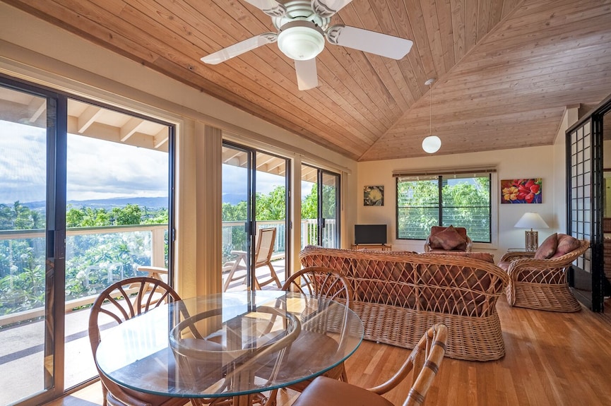 180' View & Mountain View! 1000 Feet To Watch - Kauai, HI