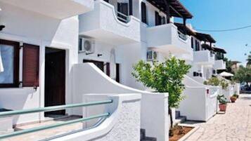 Apartamento, 1 quarto, para fumantes, terraço | Fachada