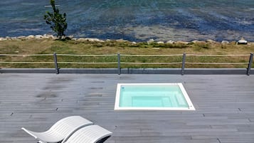 Banheira de hidromassagem exterior