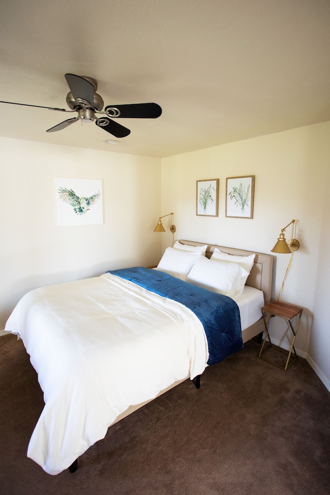 Beautiful Mountain View Home In Private Setting - Monroe, WA