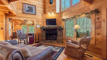 Cabana de Madeira Básica | 2 quartos, roupa de cama fornecida