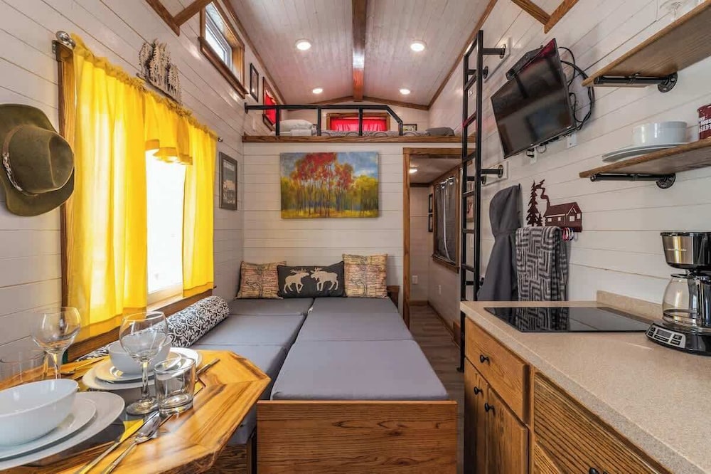 Tiny House Marshall- 1 Block From Harrison - Leadville, CO