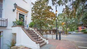 Condo, 2 quartos | Fachada