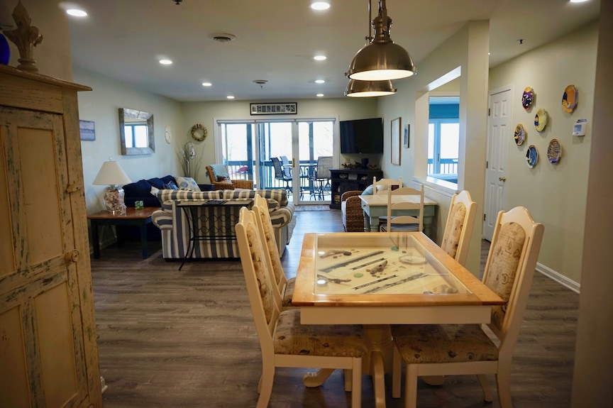 Beach Without The Bustle - アバディーン, MD