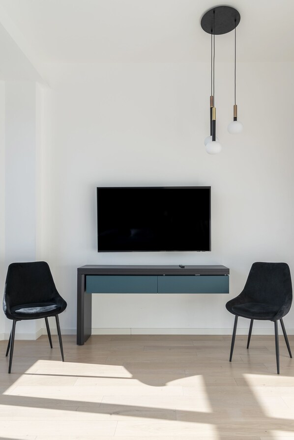 Monolocale | 1 quarto, secretária, cortinas/cortinados opacos 